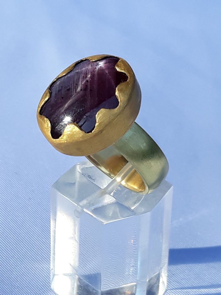 Sternrubin Ring – Smuc Shop